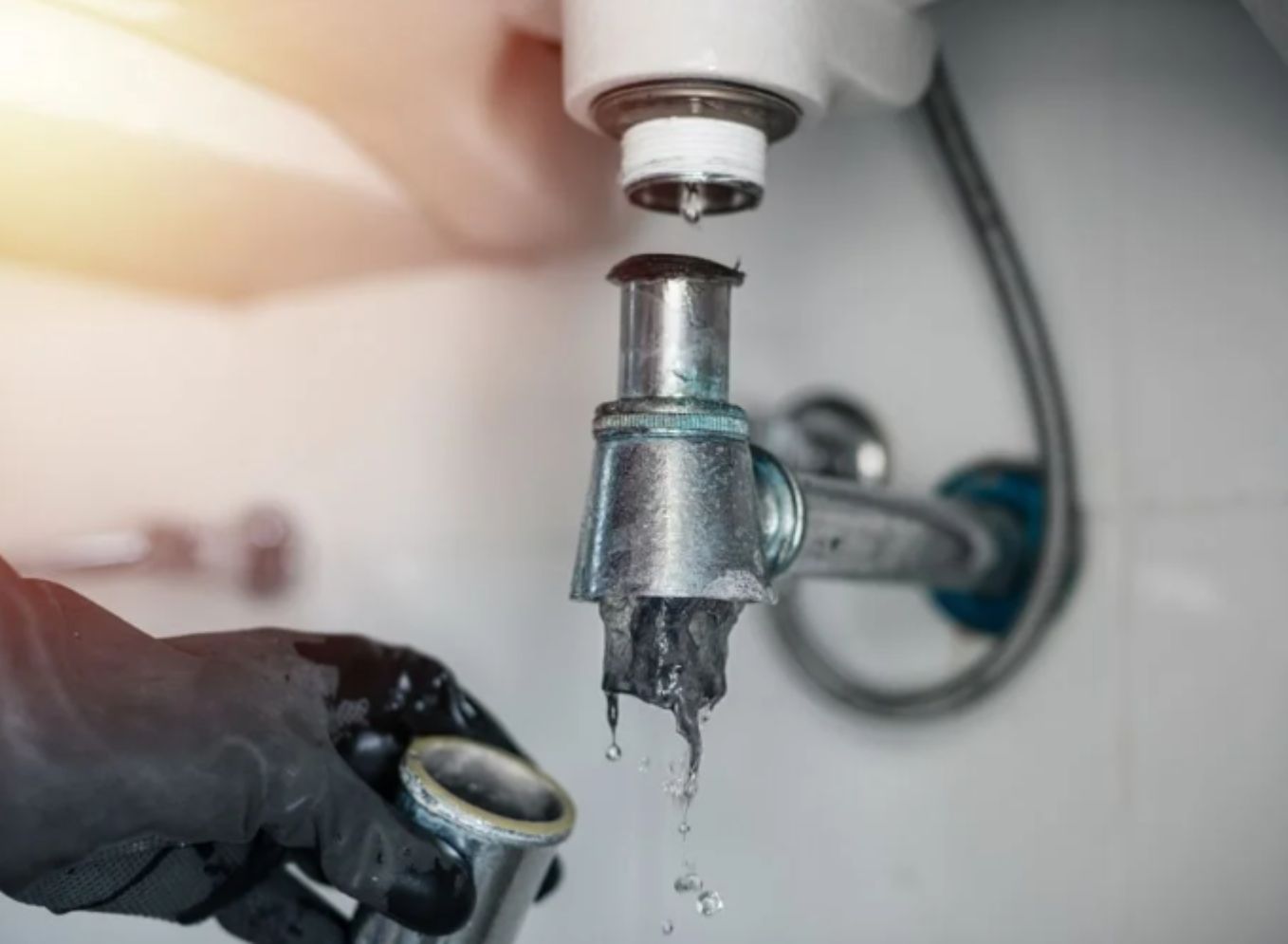 How To Keep Drain Pipes Clean - Keep It Cartesian